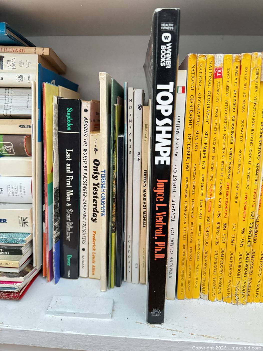 National Geographic magazines 1967-1973, assorted fiction & non-fiction ...