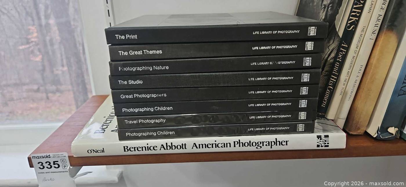 Hardcover Photography Coffee Table Books | Maxsold