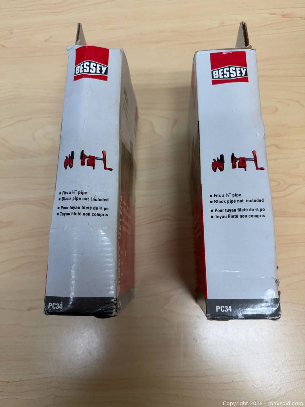 Two Bessey PC34 3/4" pipe clamp fixtures | Maxsold