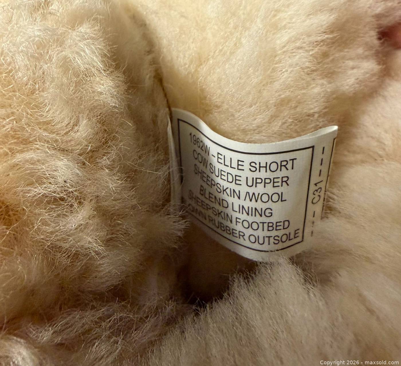 Bearpaw Elle Short suede shearling boots | Maxsold