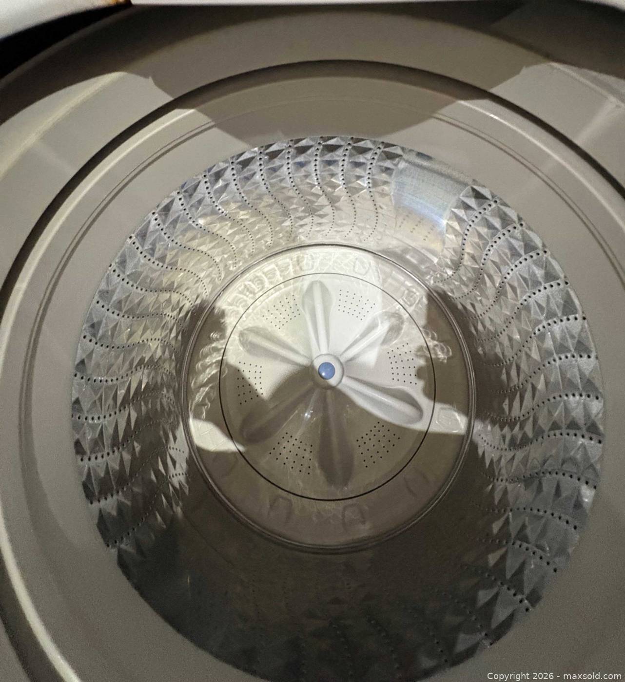 Samsung WA40J3000AW/A2 top-load washer | Maxsold