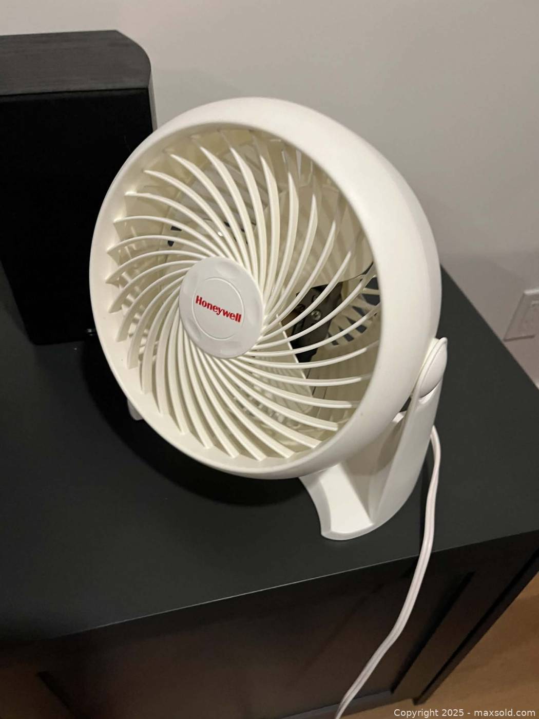 Assorted Bionaire And Honeywell Fans | Maxsold