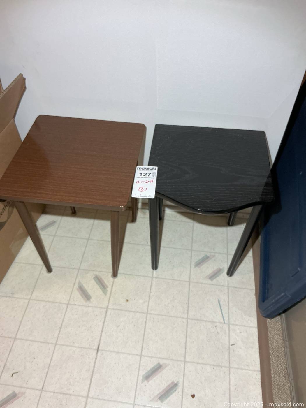 Pair of small side tables | Maxsold