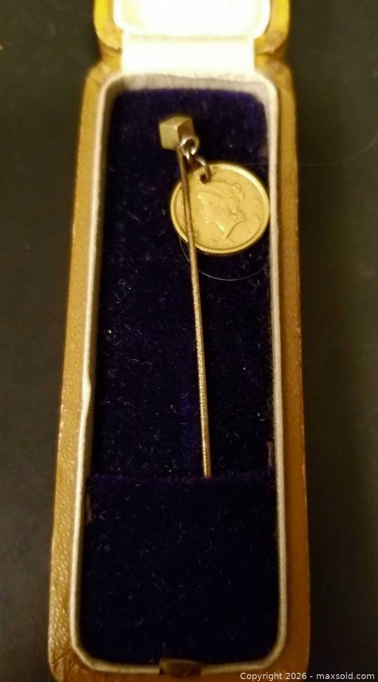 1853 US $1 gold coin stick pin in box | Maxsold