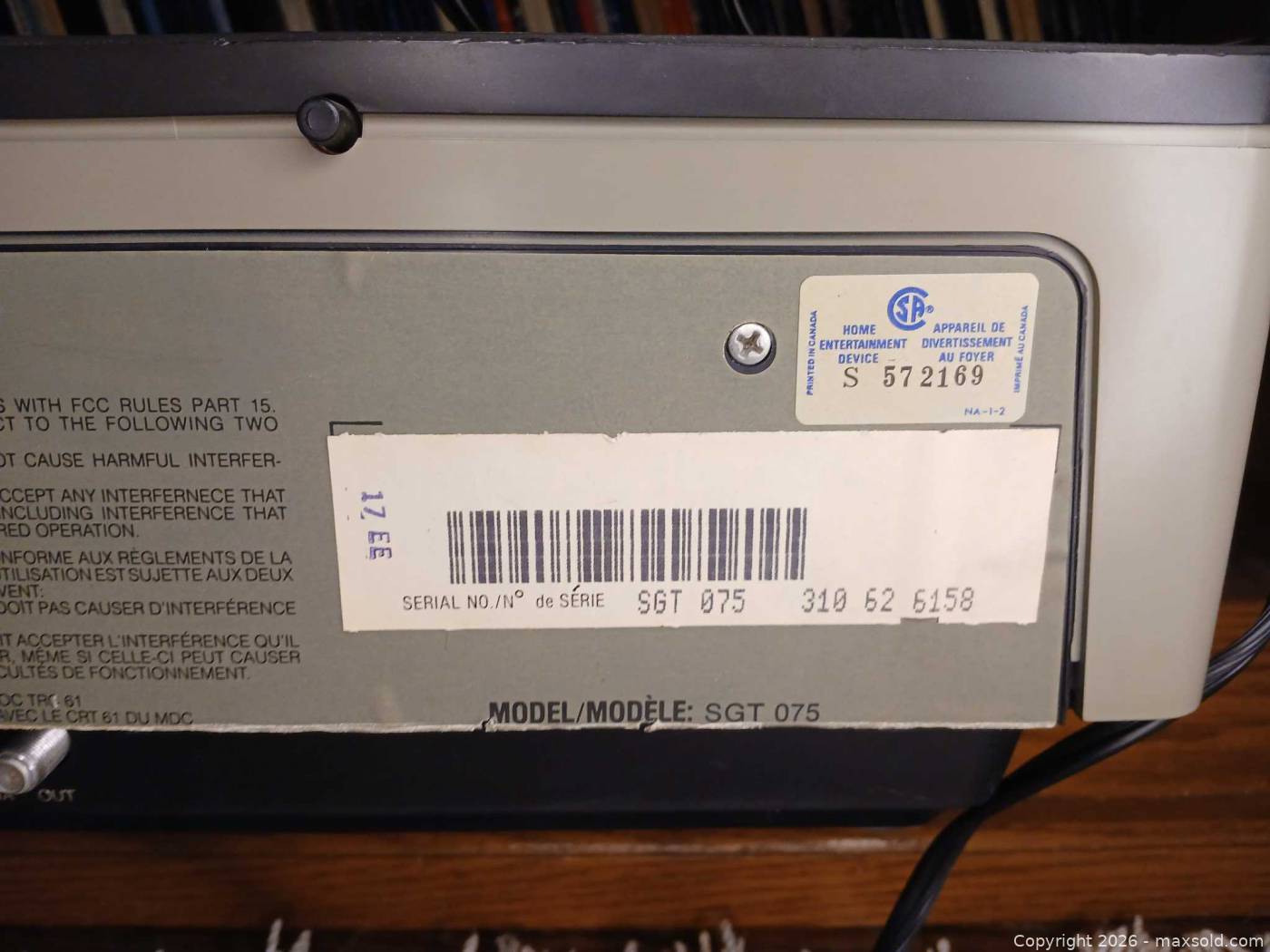 RCA SelectaVision SGT 075 VideoDisc player with approx 120 CED movie ...