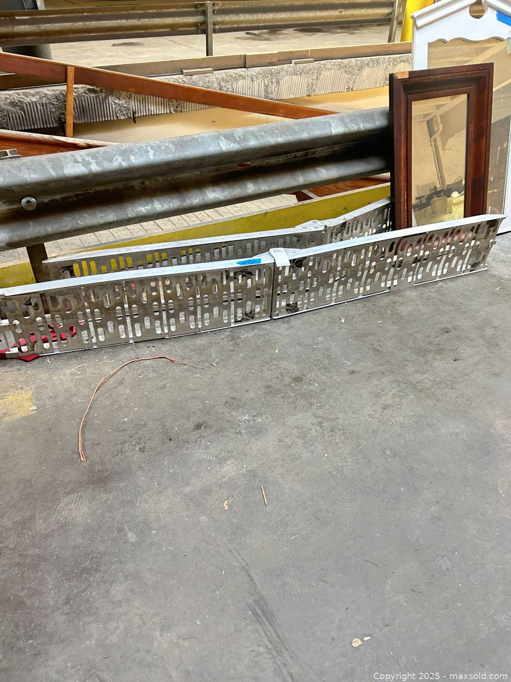 Aluminum folding vehicle loading ramps pair 44x11.5 in | Maxsold