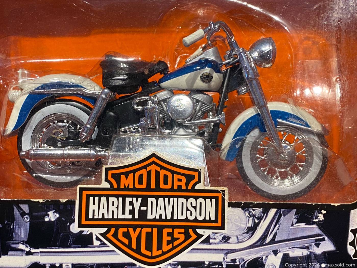 Maisto 1:18 Die-Cast Harley-Davidson Motorcycle Model in Box | Maxsold