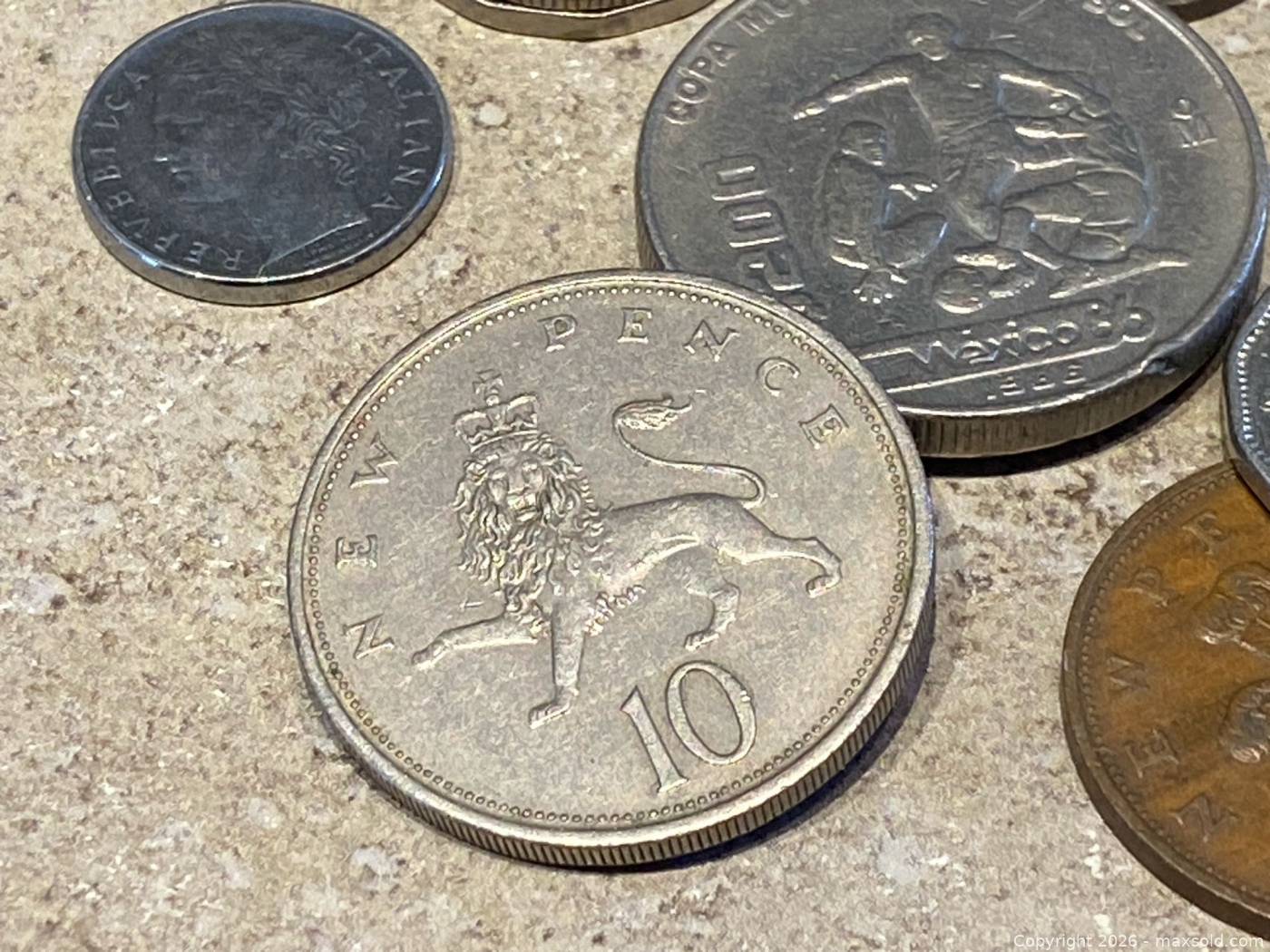 Mixed World And Canadian Coins | Maxsold
