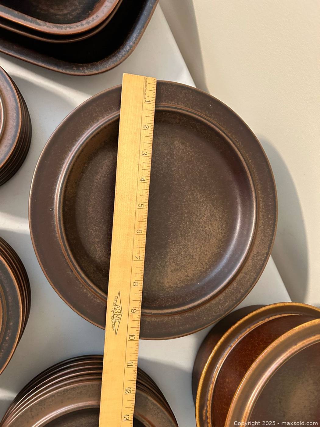Arabia Finland Ruska 44-Piece Stoneware Set | Maxsold