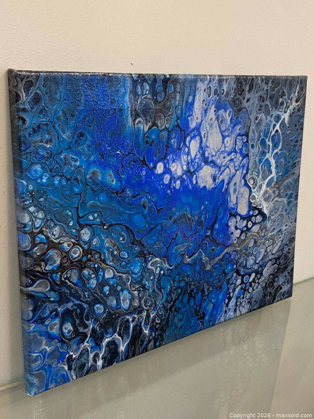Jackie Mackenzie acrylic pour painting | Maxsold