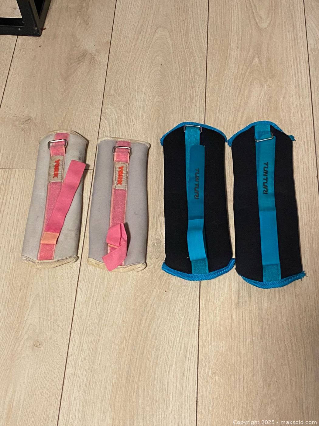 Two pairs fabric ankle weights | Maxsold