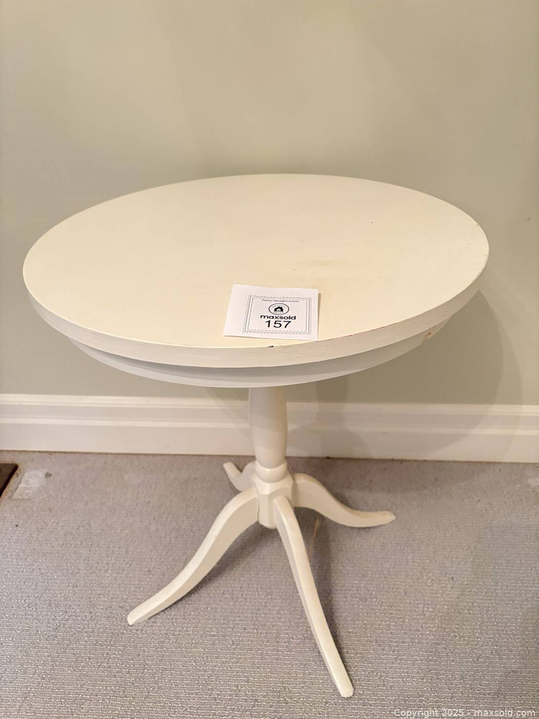Off-White Round Pedestal Side Table | Maxsold