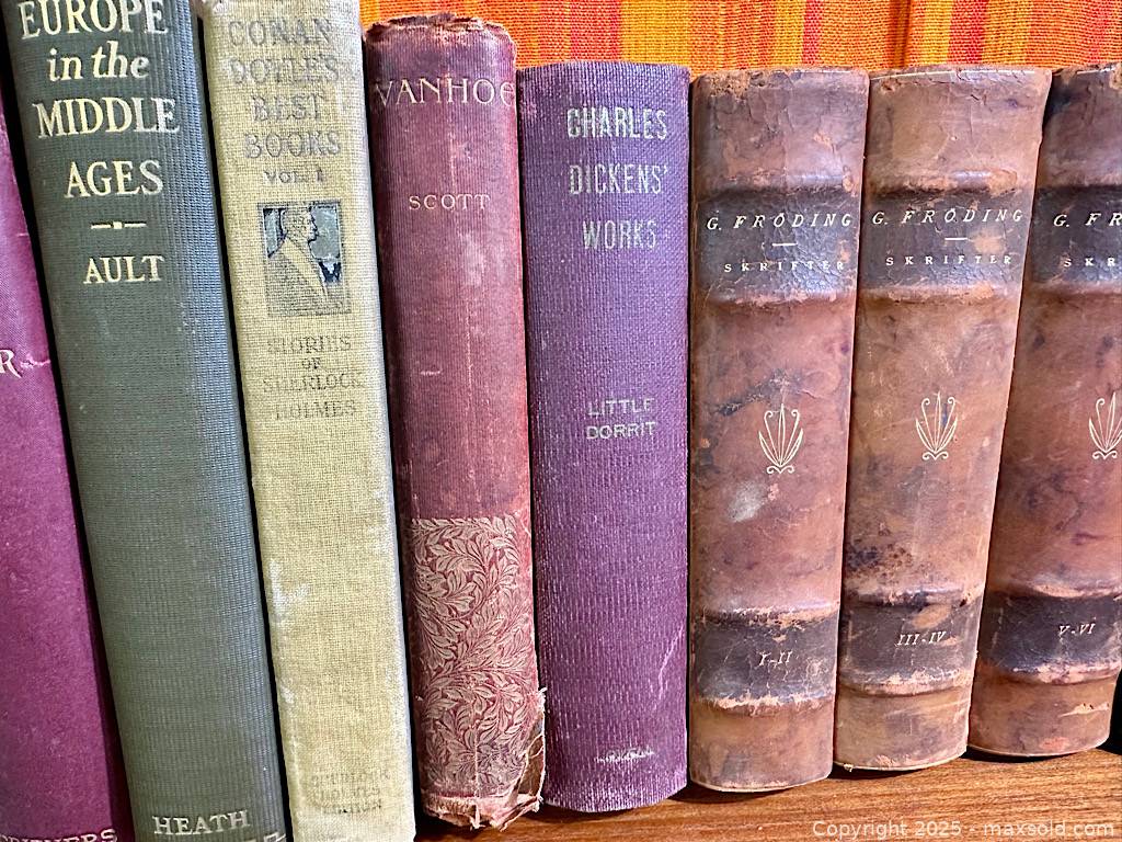 Antique hardcover books collection | Maxsold