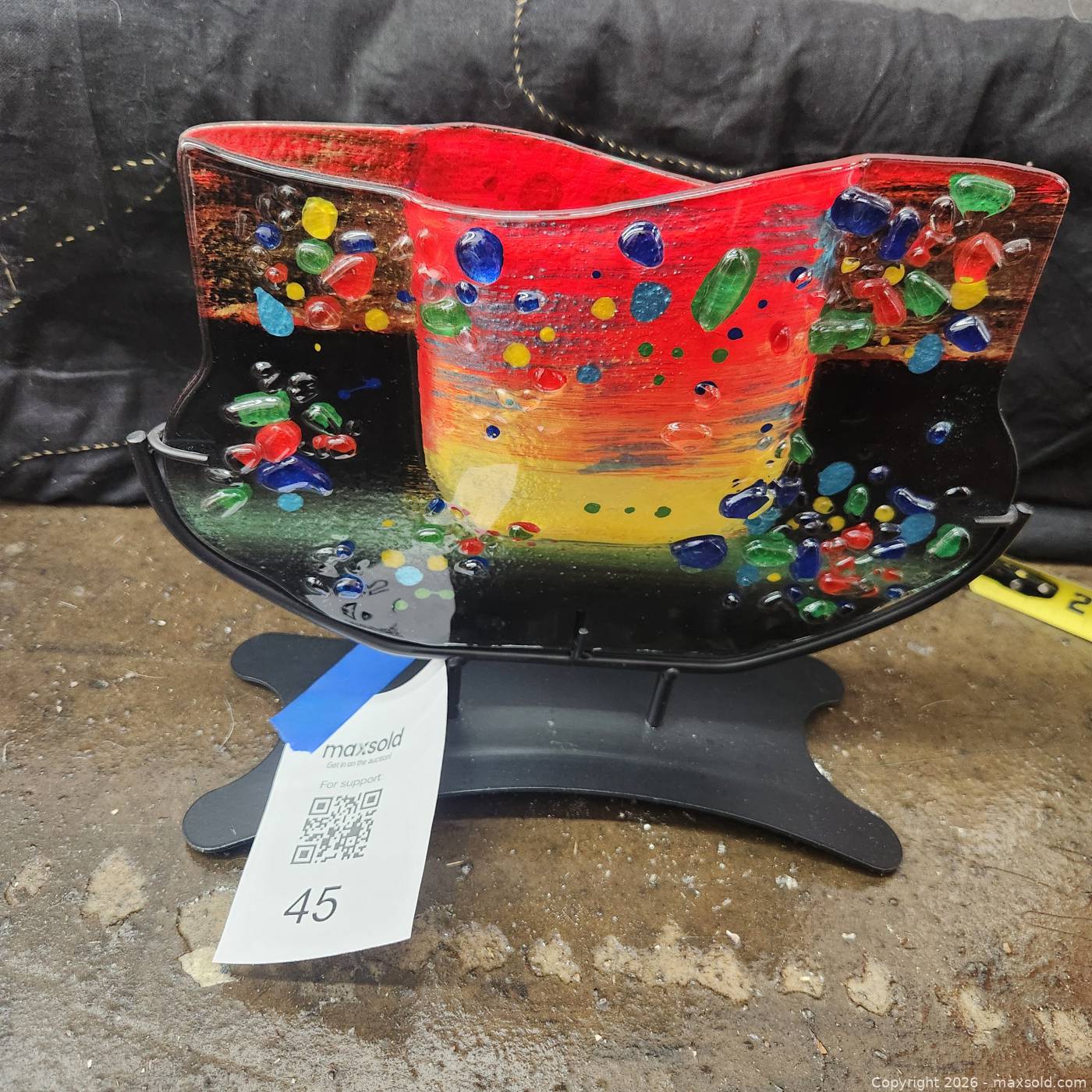 Jasmine Art Glass fused glass mini U vase sculpture with stand | Maxsold