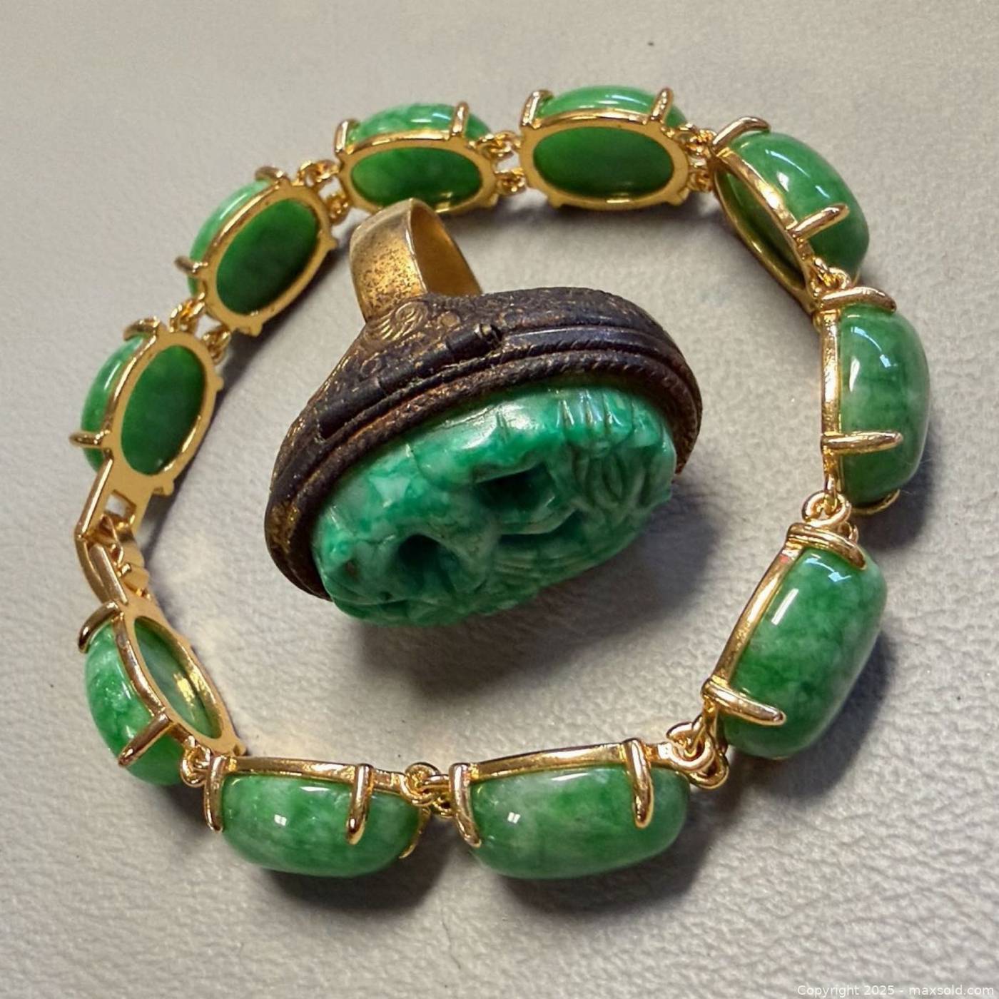 Vintage Avon poison ring and cabochon bracelet | Maxsold