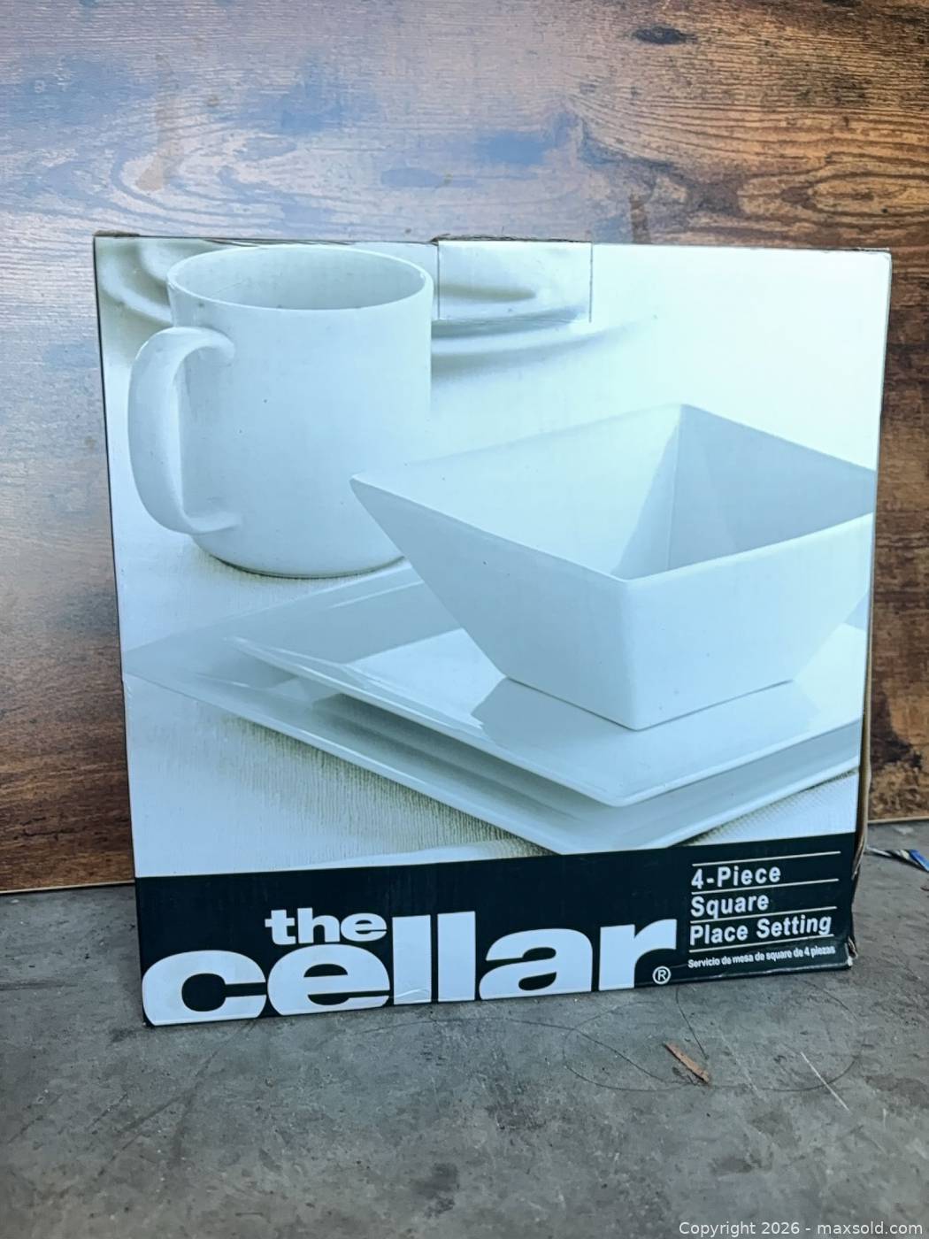 The Cellar white porcelain dinner plate set | Maxsold