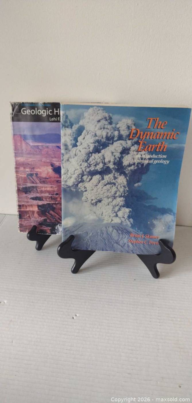 Geology textbooks | Maxsold
