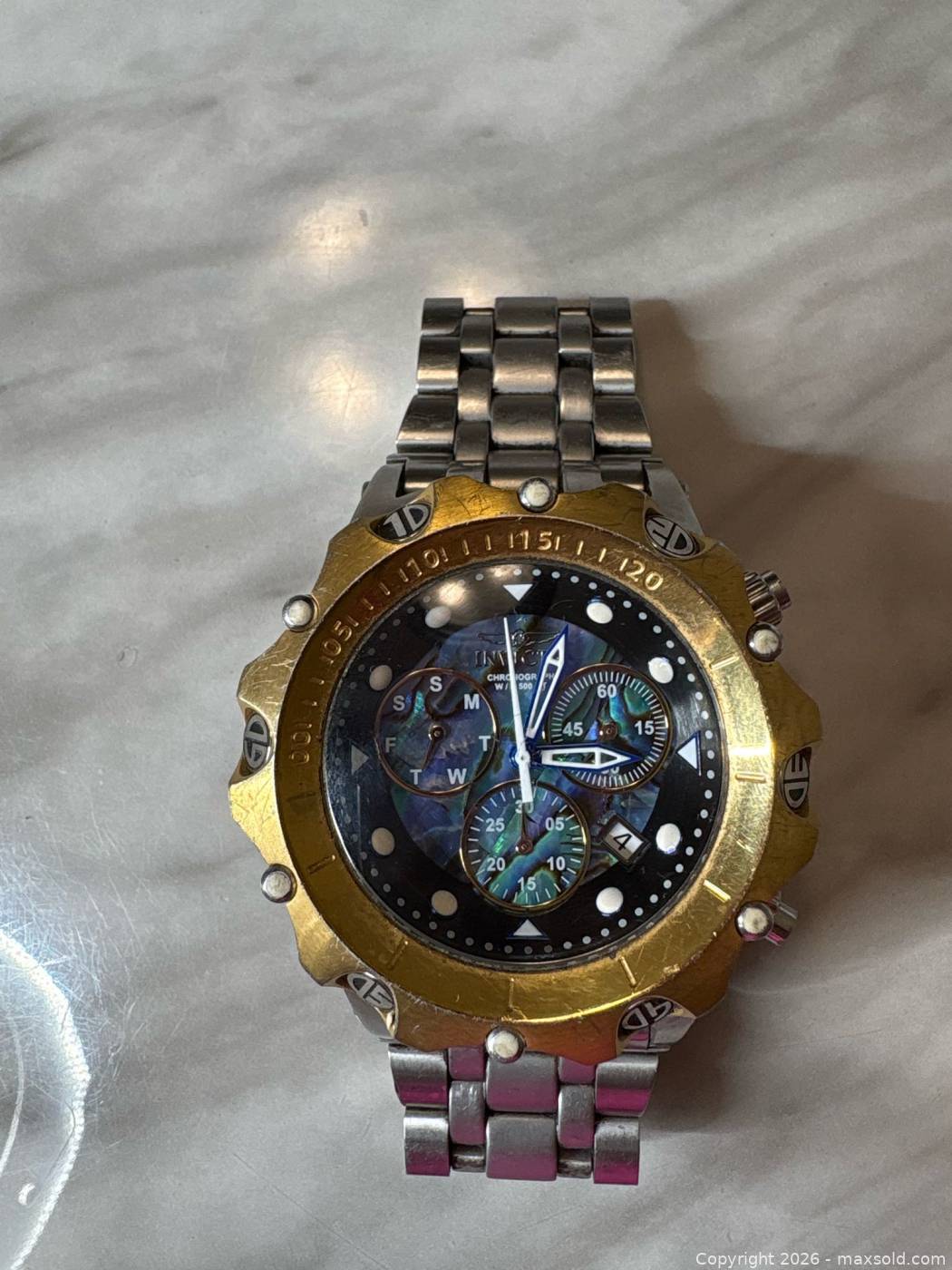 Invicta Venom chronograph wristwatch | Maxsold