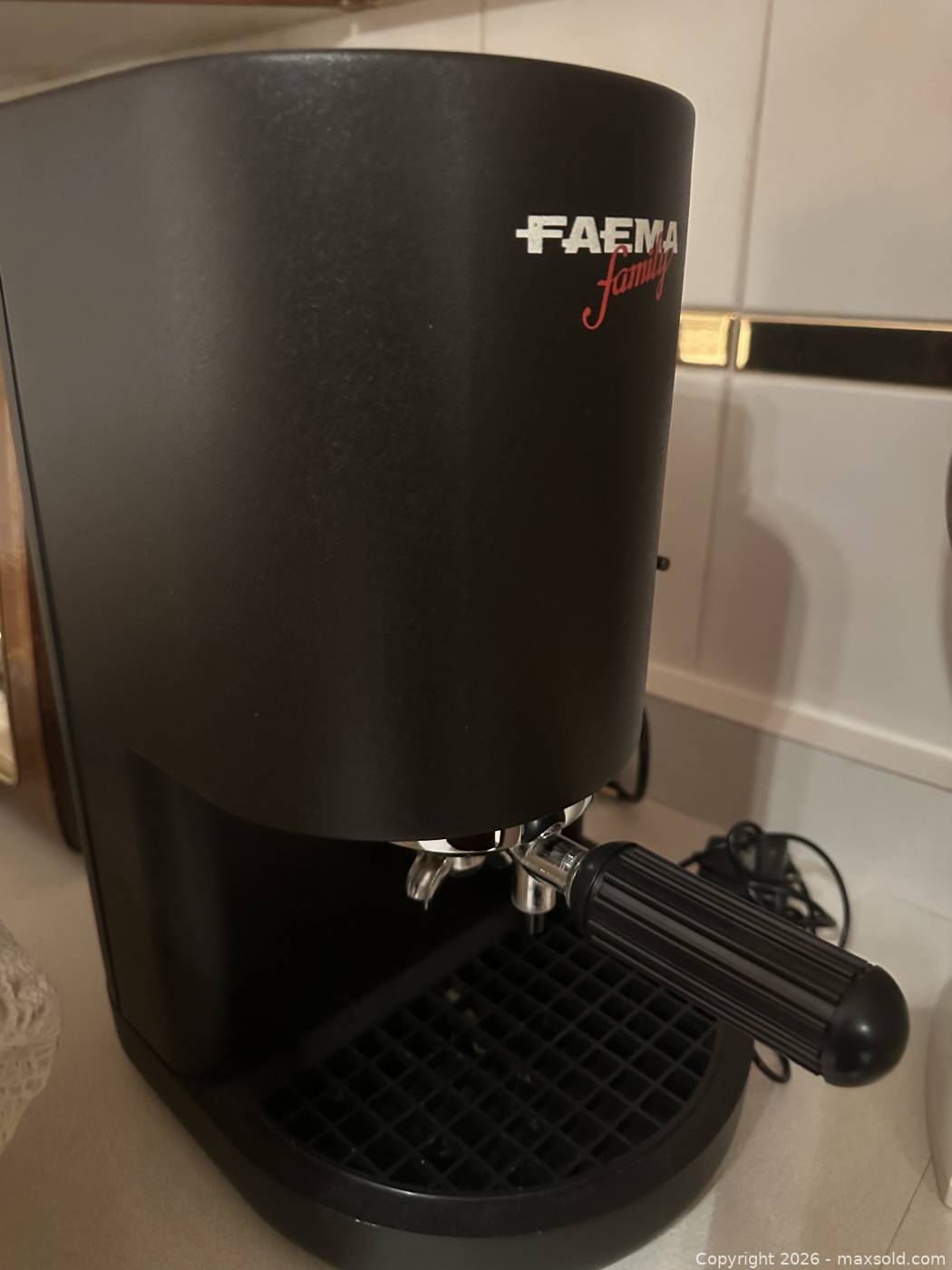 Faema Family espresso machine | Maxsold