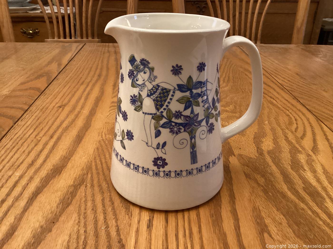 Figgjo Lotte ceramic jug | Maxsold