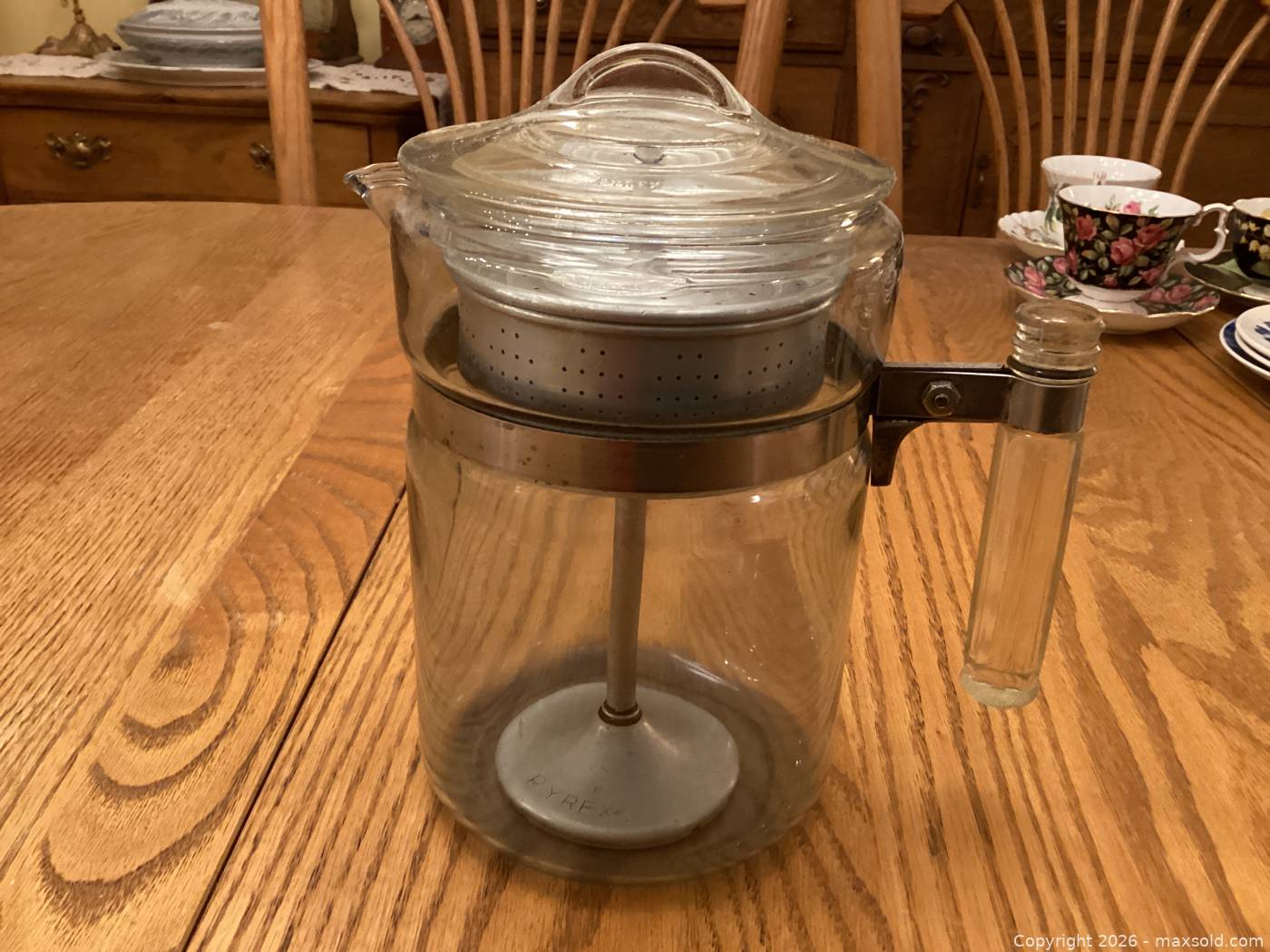 Vintage Pyrex glass coffee percolator | Maxsold