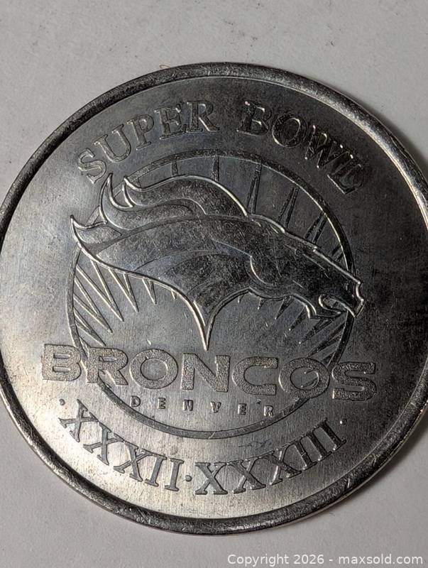 Denver Broncos Super Bowl XXXII-XXXIII medallion coin | Maxsold