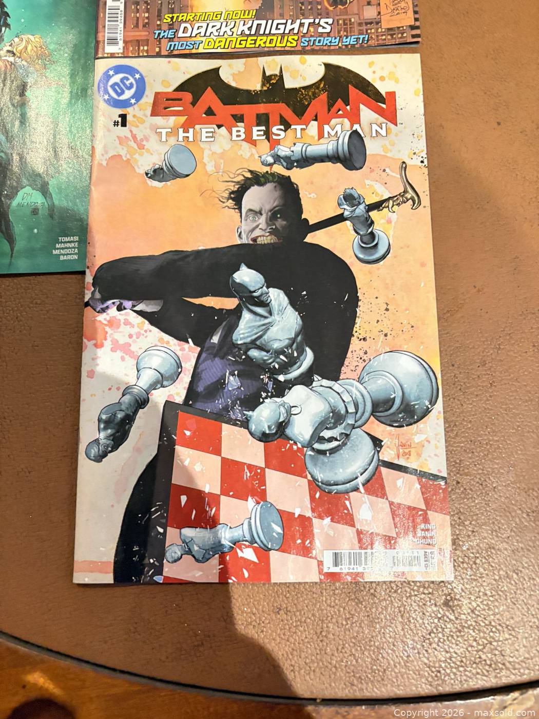 DC Batman Issue #1 Comic Lot, 5 Books | Maxsold