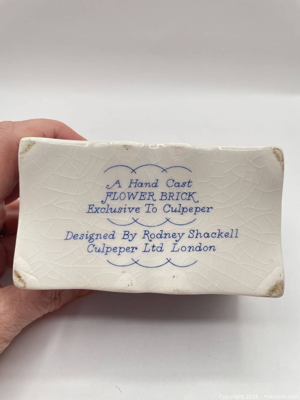 Culpeper London hand-cast ceramic flower brick | Maxsold