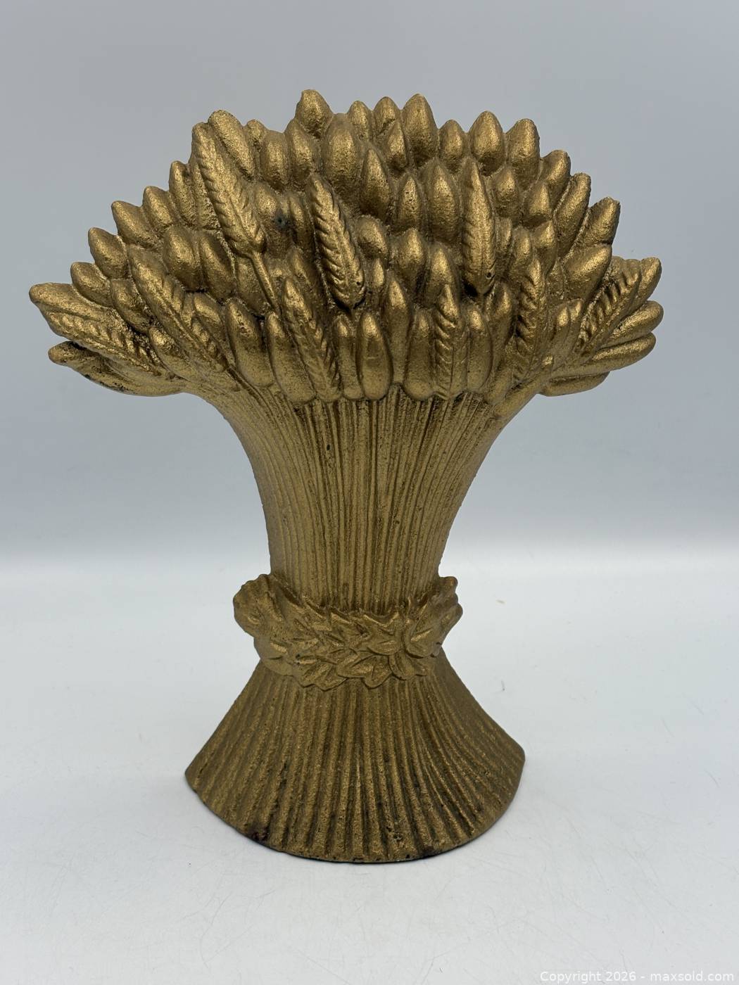 Hubley Cast Iron Sheaf of Wheat Doorstop | Maxsold
