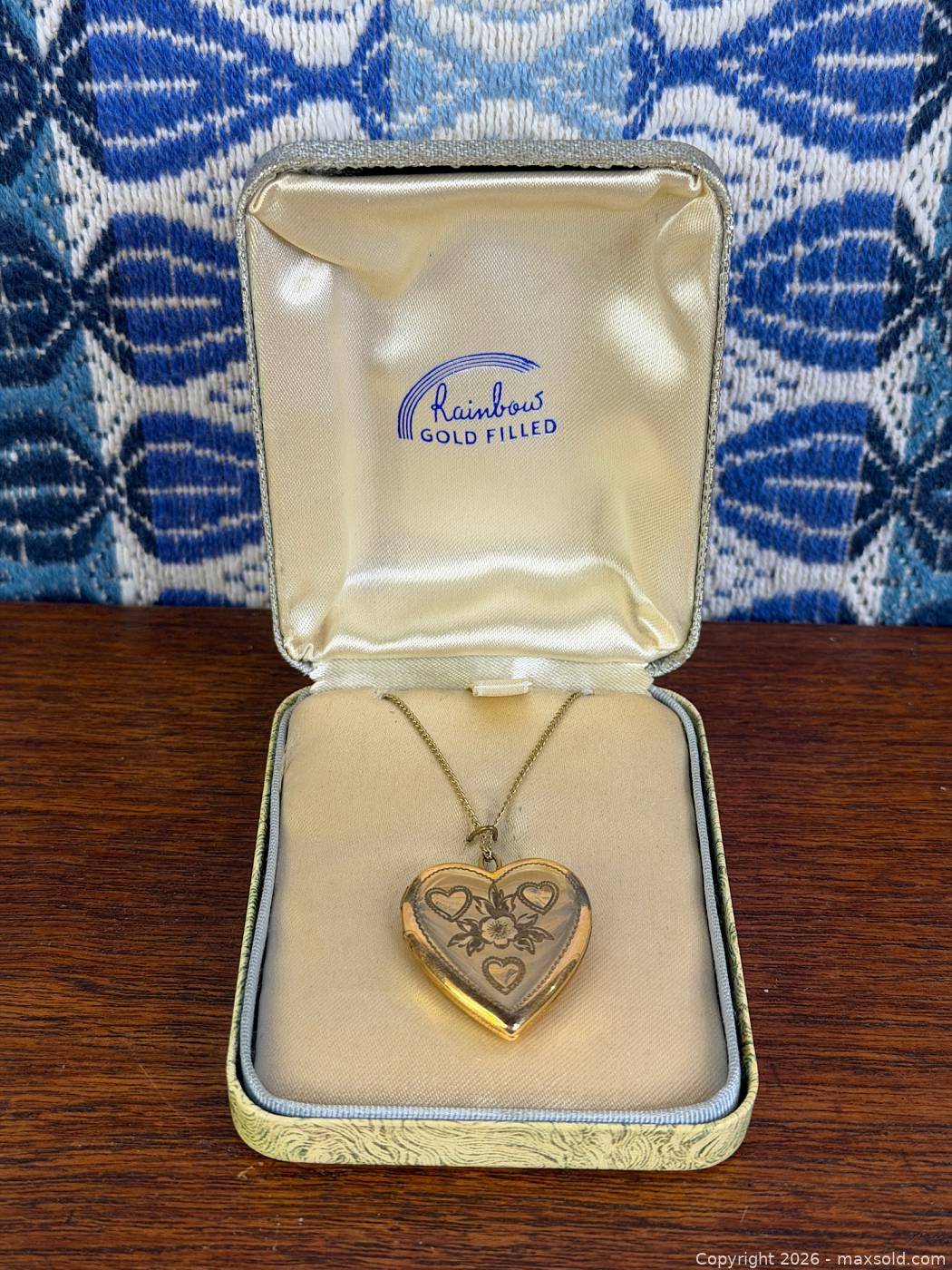 10k Gold Filled Heart Locket Necklace | Maxsold