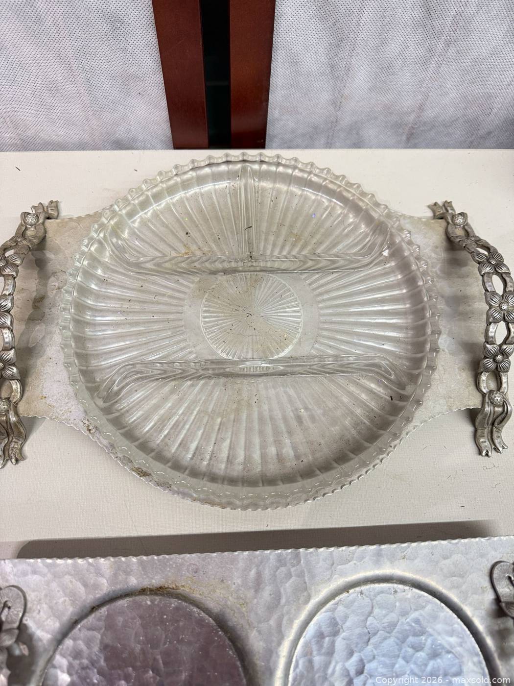 9-Piece Vintage Aluminum Serveware | Maxsold