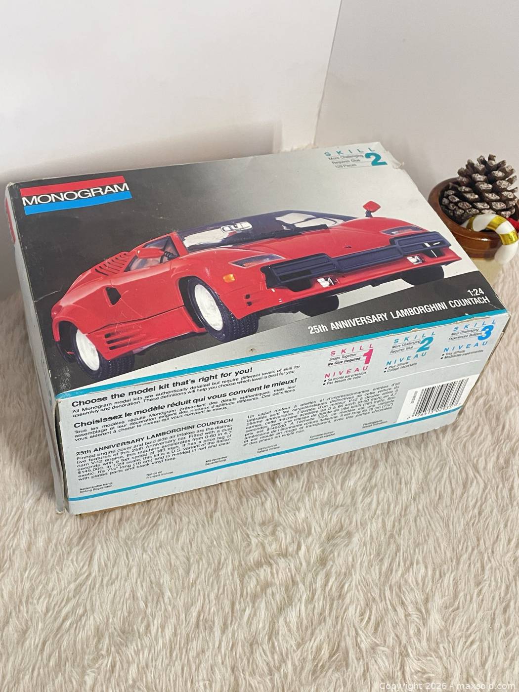1991 Monogram 1/24 Lamborghini Countach model kit | Maxsold