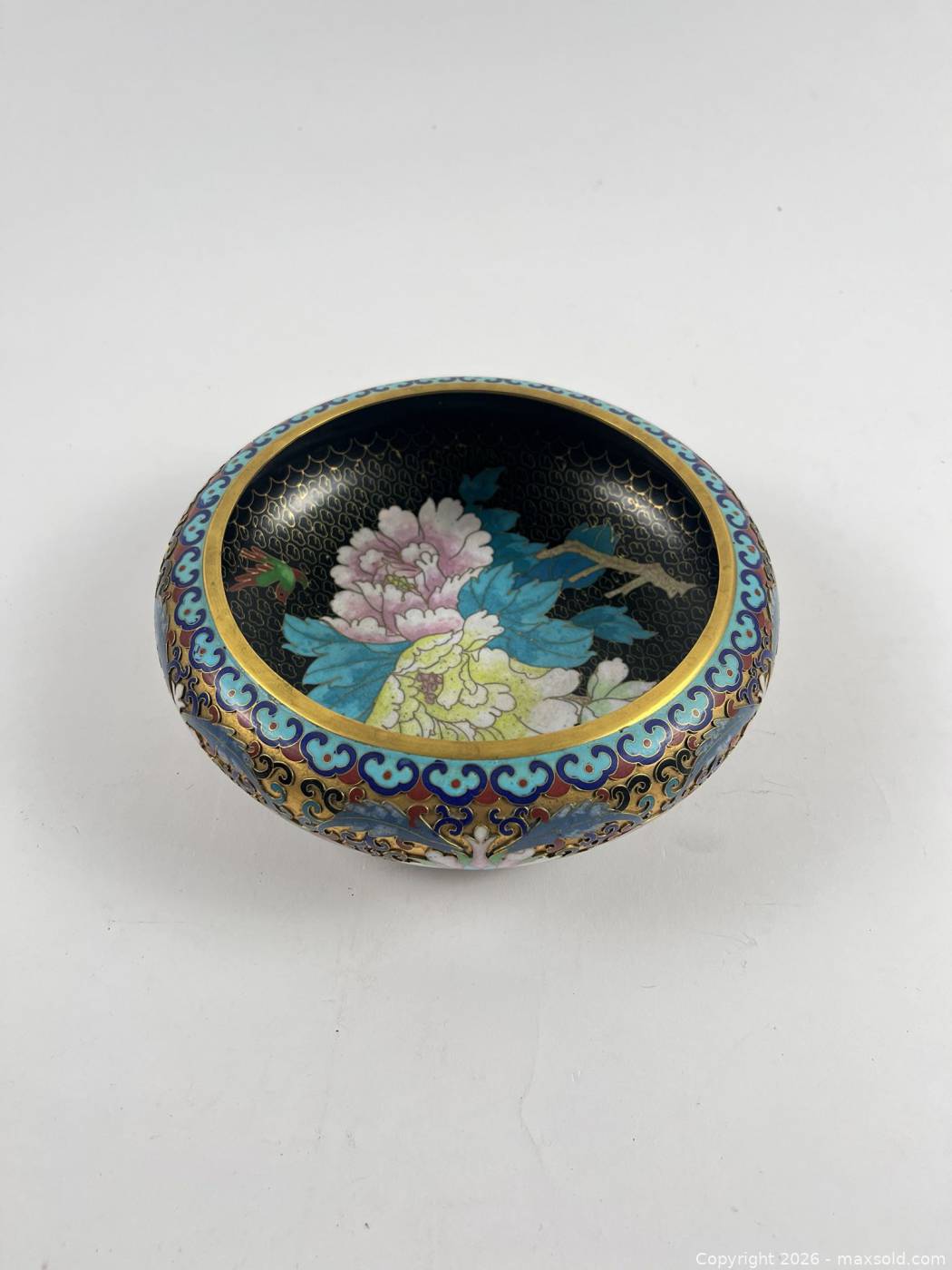 Chinese cloisonné enamel floral bowl 8" | Maxsold