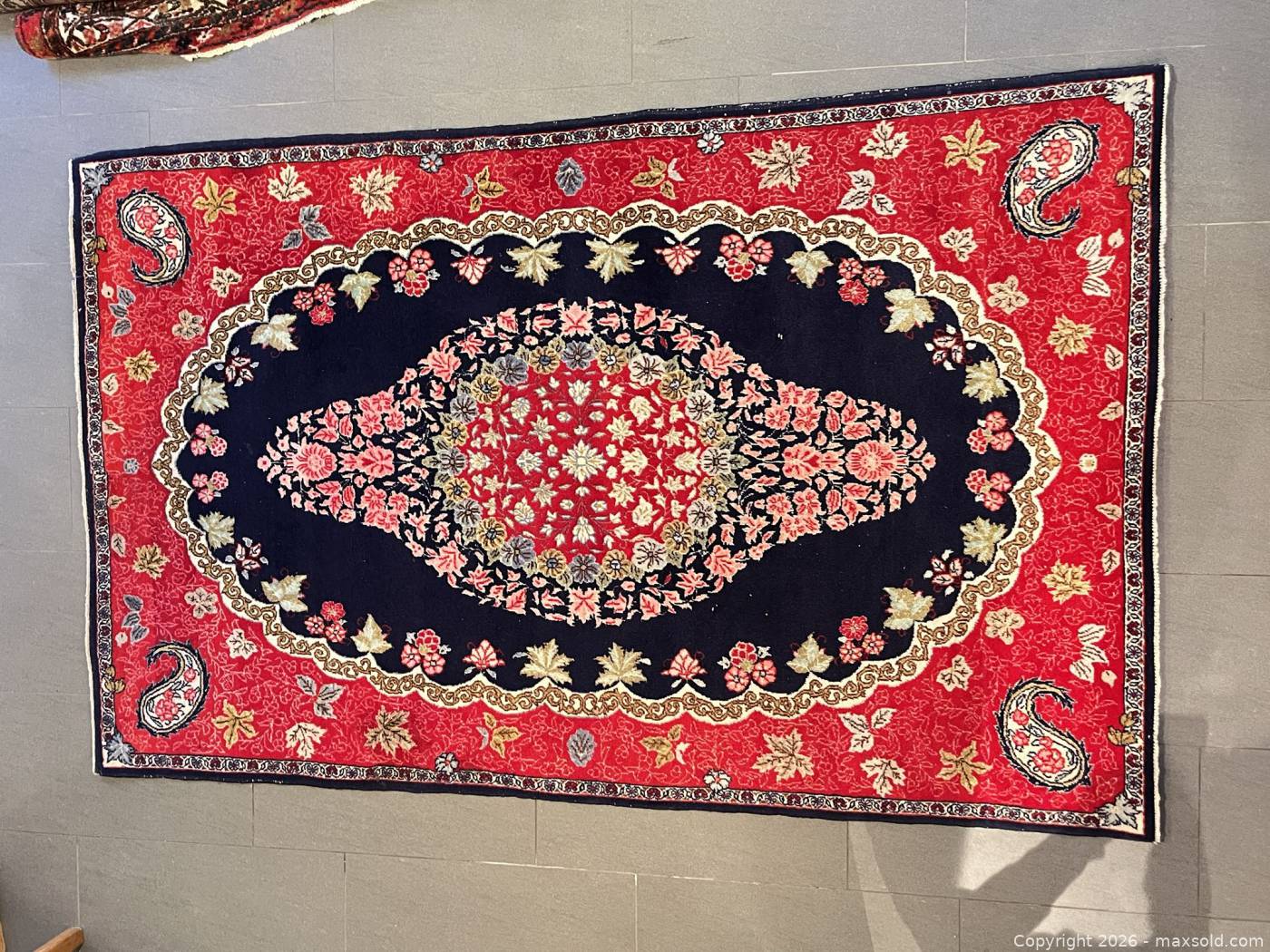 Vintage Najafabad wool Persian rug 83" x 51.5" | Maxsold