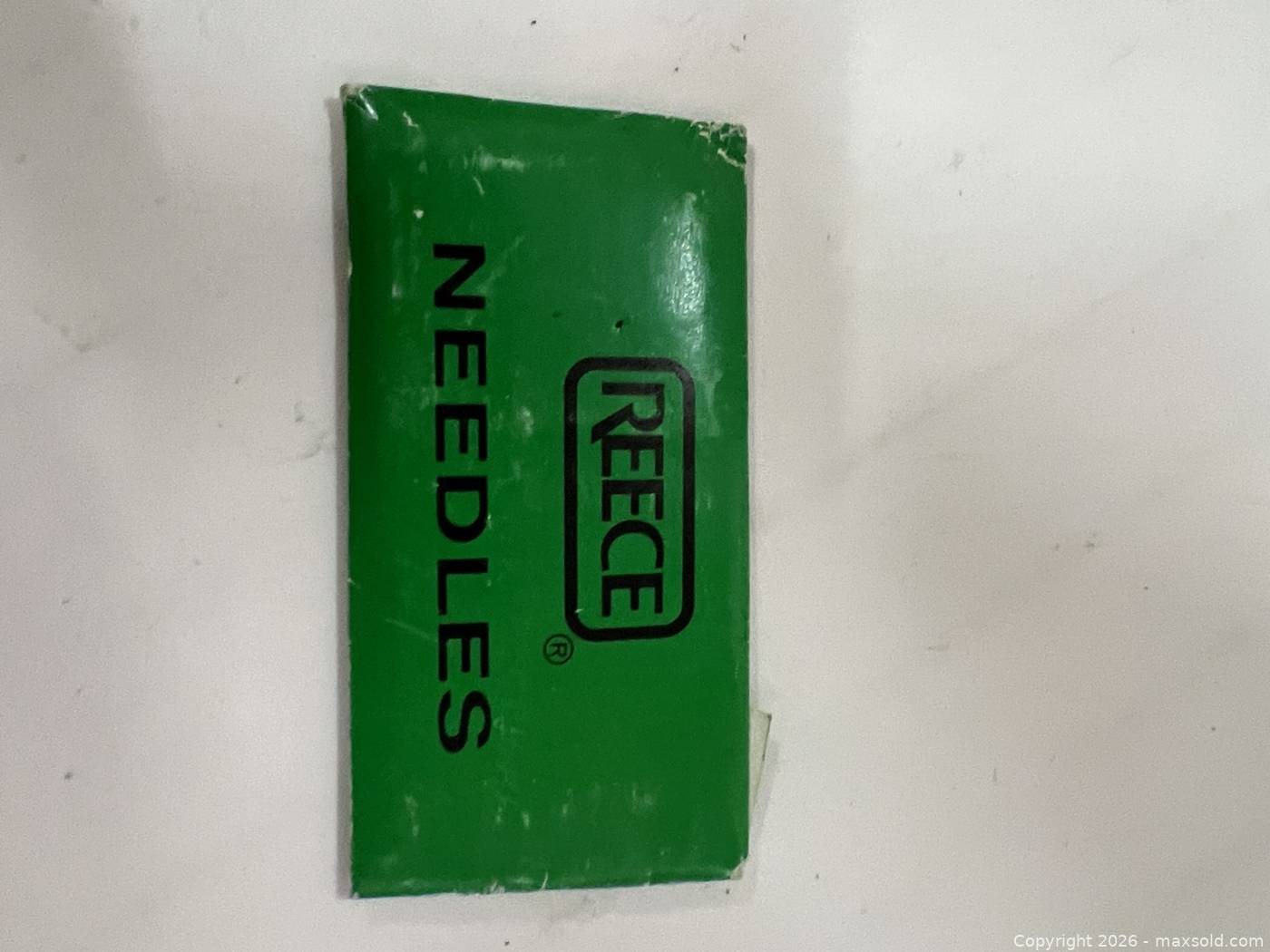 Reece industrial sewing machine needles, approx. 2,000+ | Maxsold