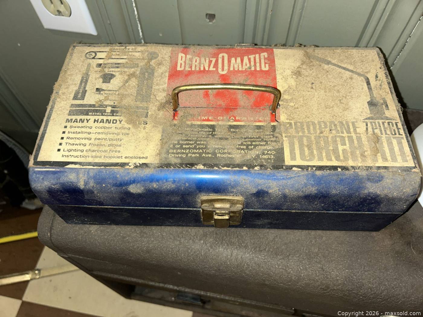 Pitchfork, Folding Hand Truck, Hacksaw, Torch Kit, Craftsman Metal ...
