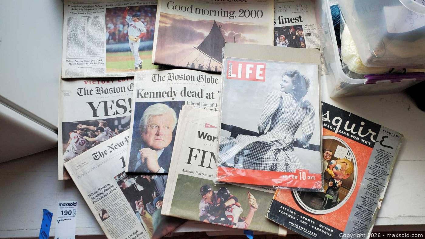 Vintage Newspapers and Magazines Collection | Maxsold