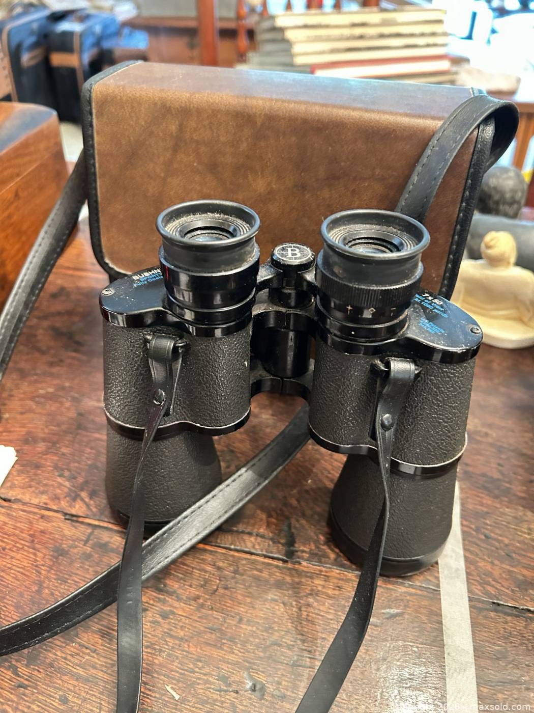 Olympus E-410 DSLR Camera And Bushnell Binoculars | Maxsold