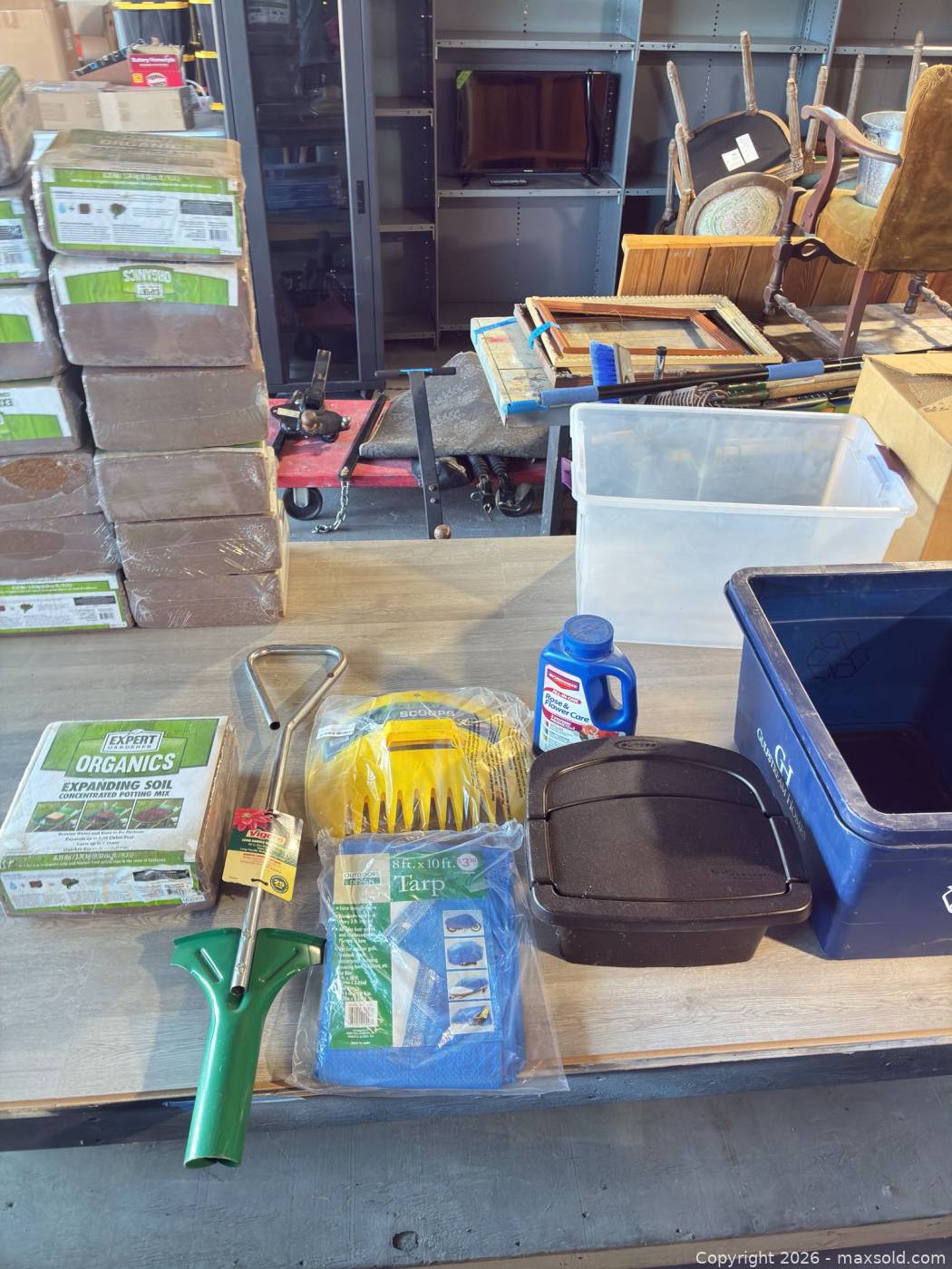 Gardening supplies and tools lot | Maxsold