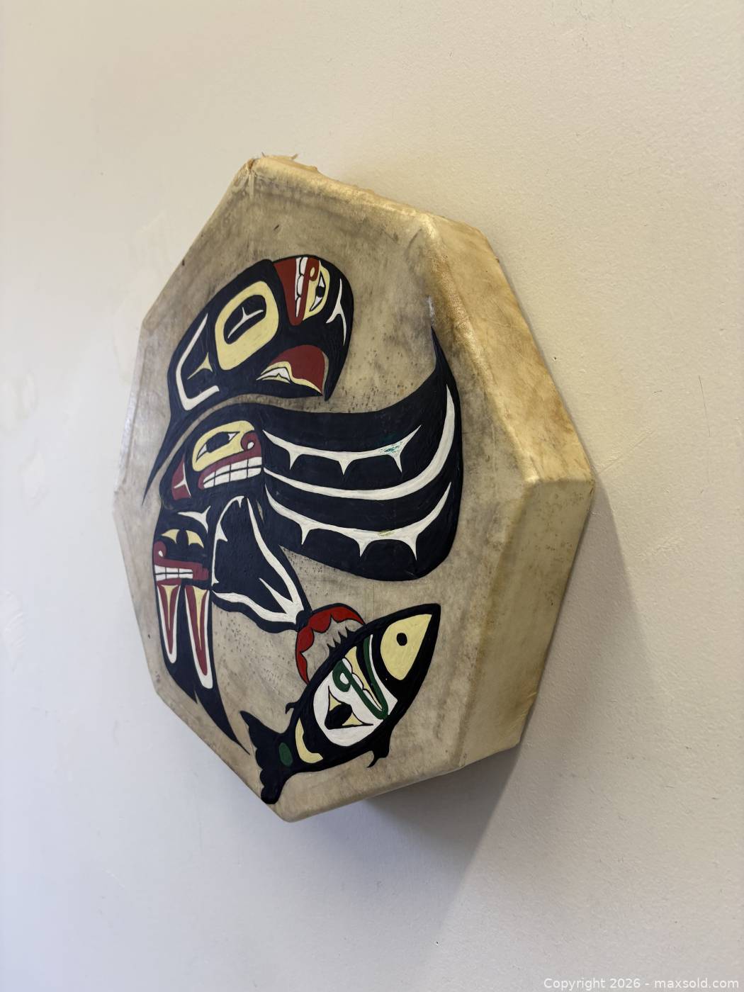 Indigenous painted octagonal elk hide drum | Maxsold