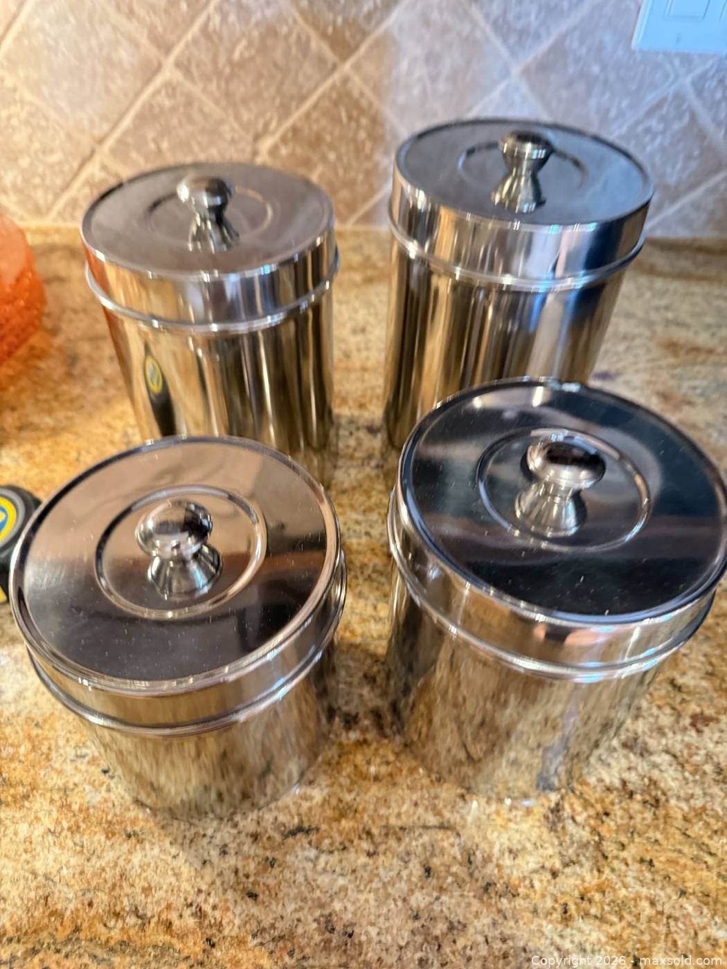 Metal 4-Piece Kitchen Storage Canister Set | Maxsold