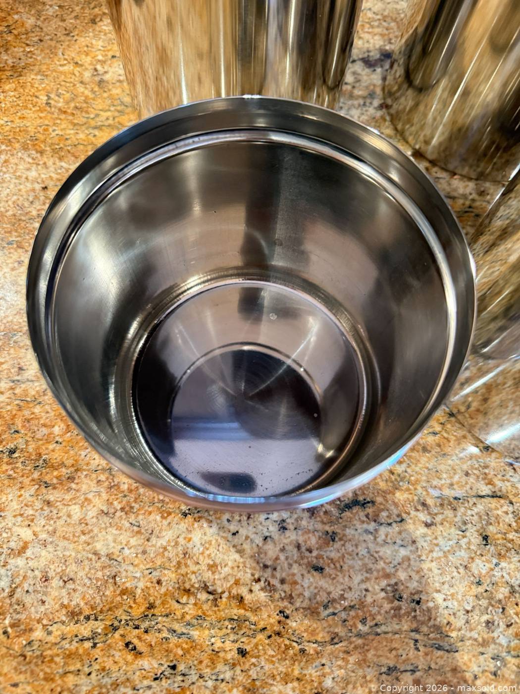 Metal 4-Piece Kitchen Storage Canister Set | Maxsold