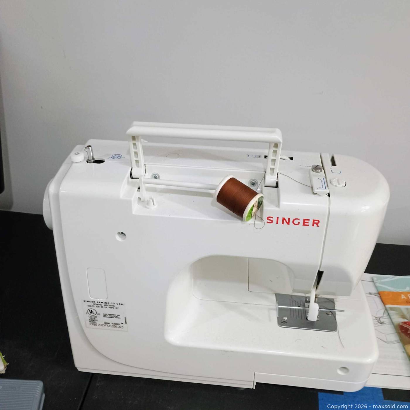 Singer Prelude Model 8280 Sewing Machine With Box | Maxsold