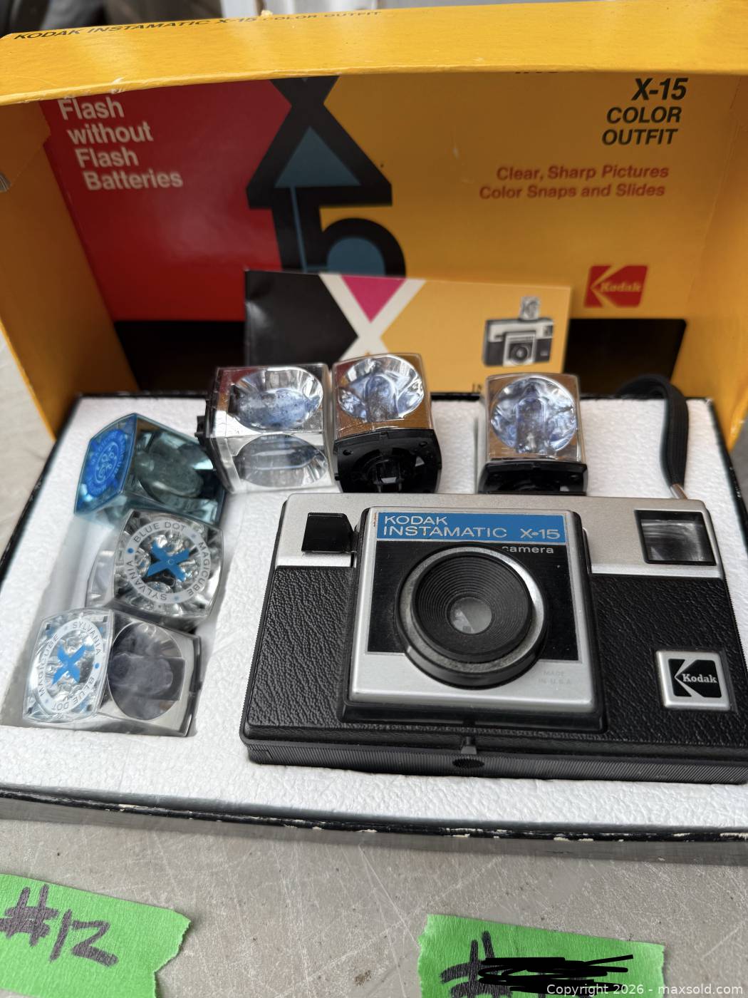 Kodak Instamatic X-15 camera with box & flashcubes | Maxsold