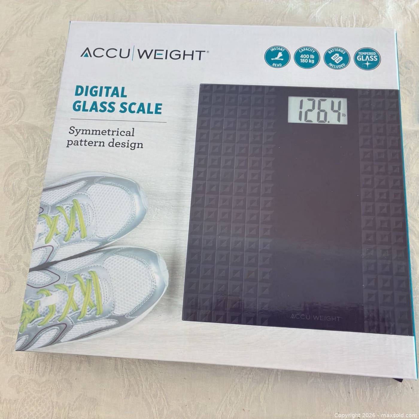 AccuWeight digital glass bathroom scale | Maxsold