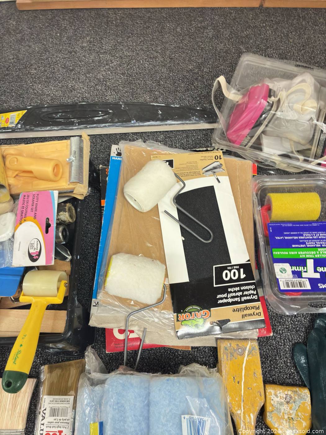 Painting decorating tools 30+ pcs | Maxsold