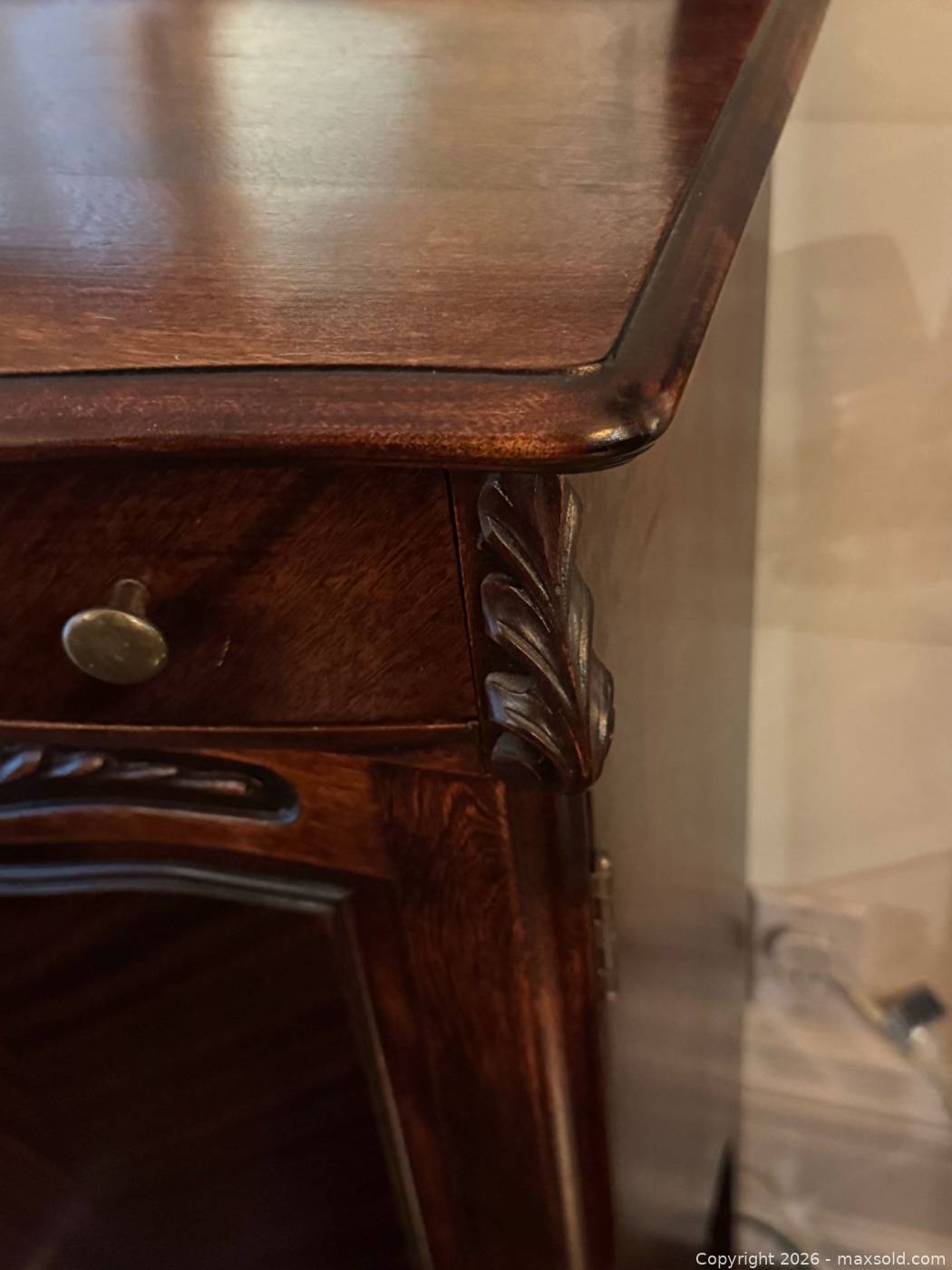 Mahogany stained sheet music cabinet | Maxsold