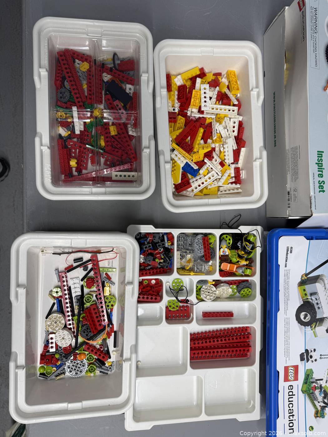 LEGO Education WeDo 2.0 & Aqua Adventure sets with storage | Maxsold