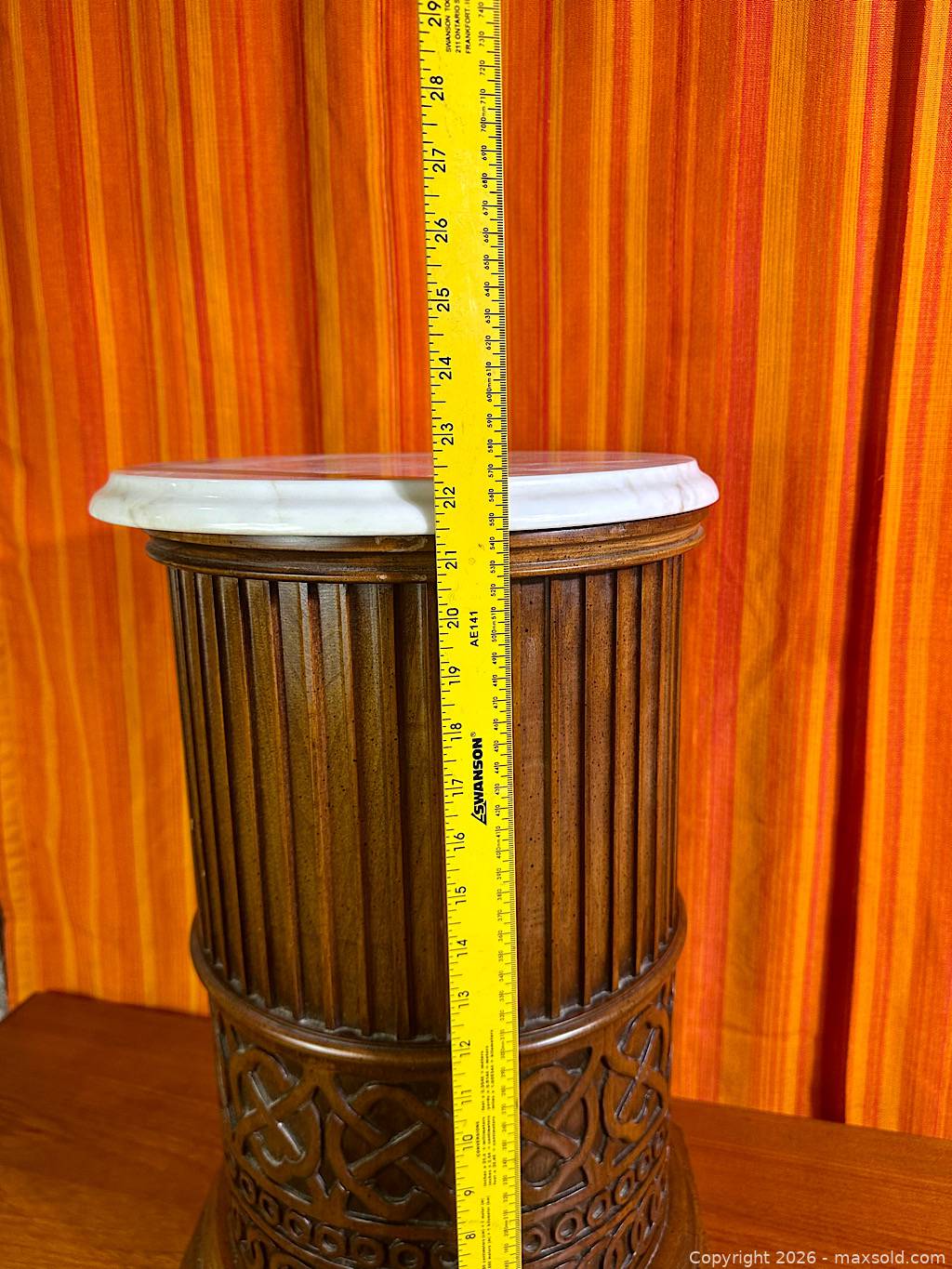 Neoclassical column pedestal end table with marble top | Maxsold