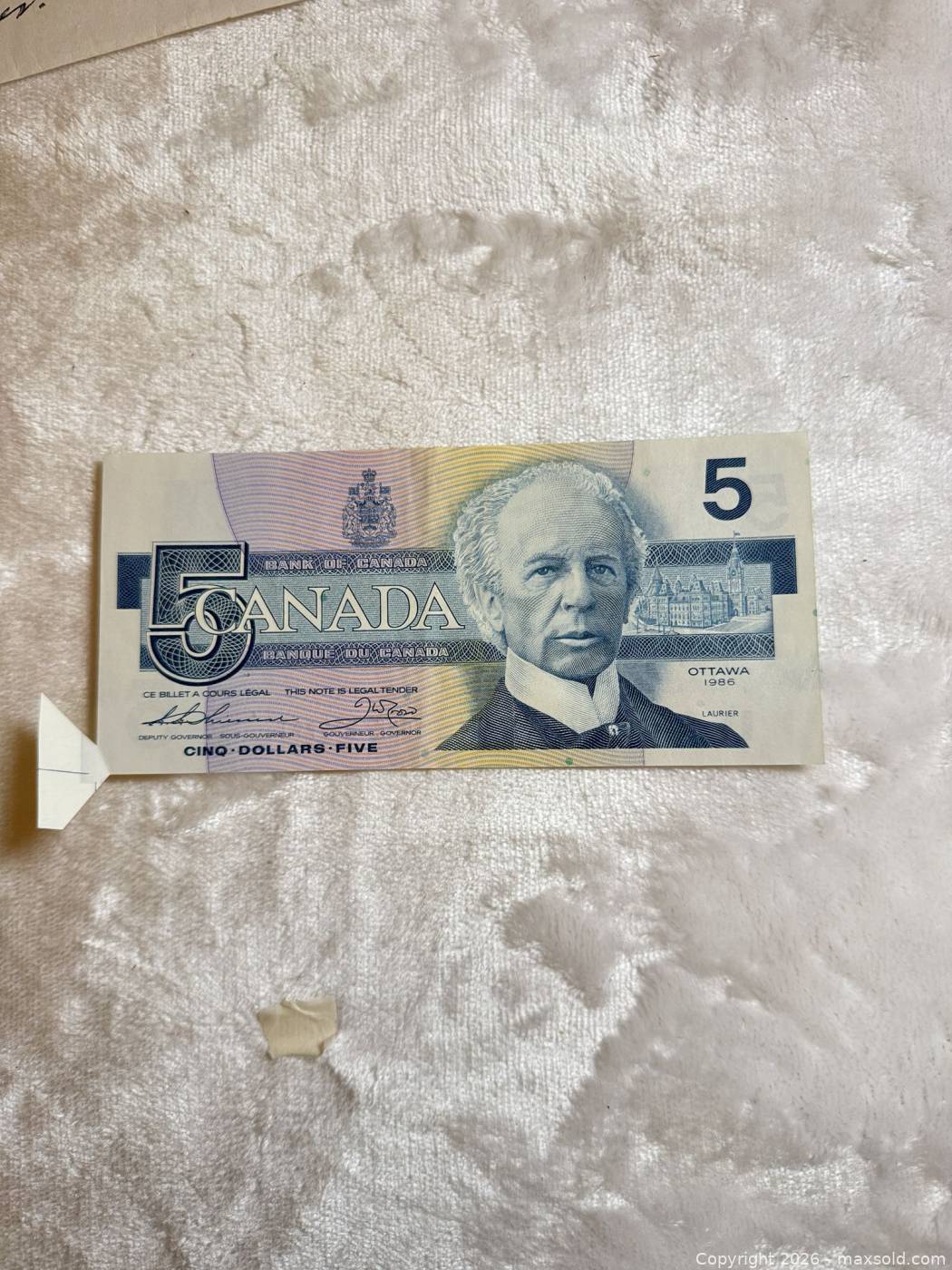 Canadian $5 Banknote 1986 Corner Error | Maxsold